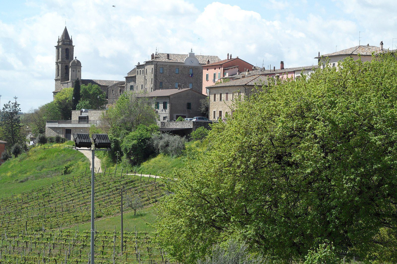 Baschi Umbria: città di Baschi Umbria: città di Baschi alberghi ed ...