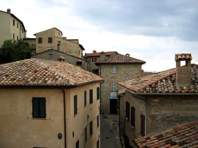 Montone Umbria: città di Montone Umbria: città di Montone alberghi ed ...
