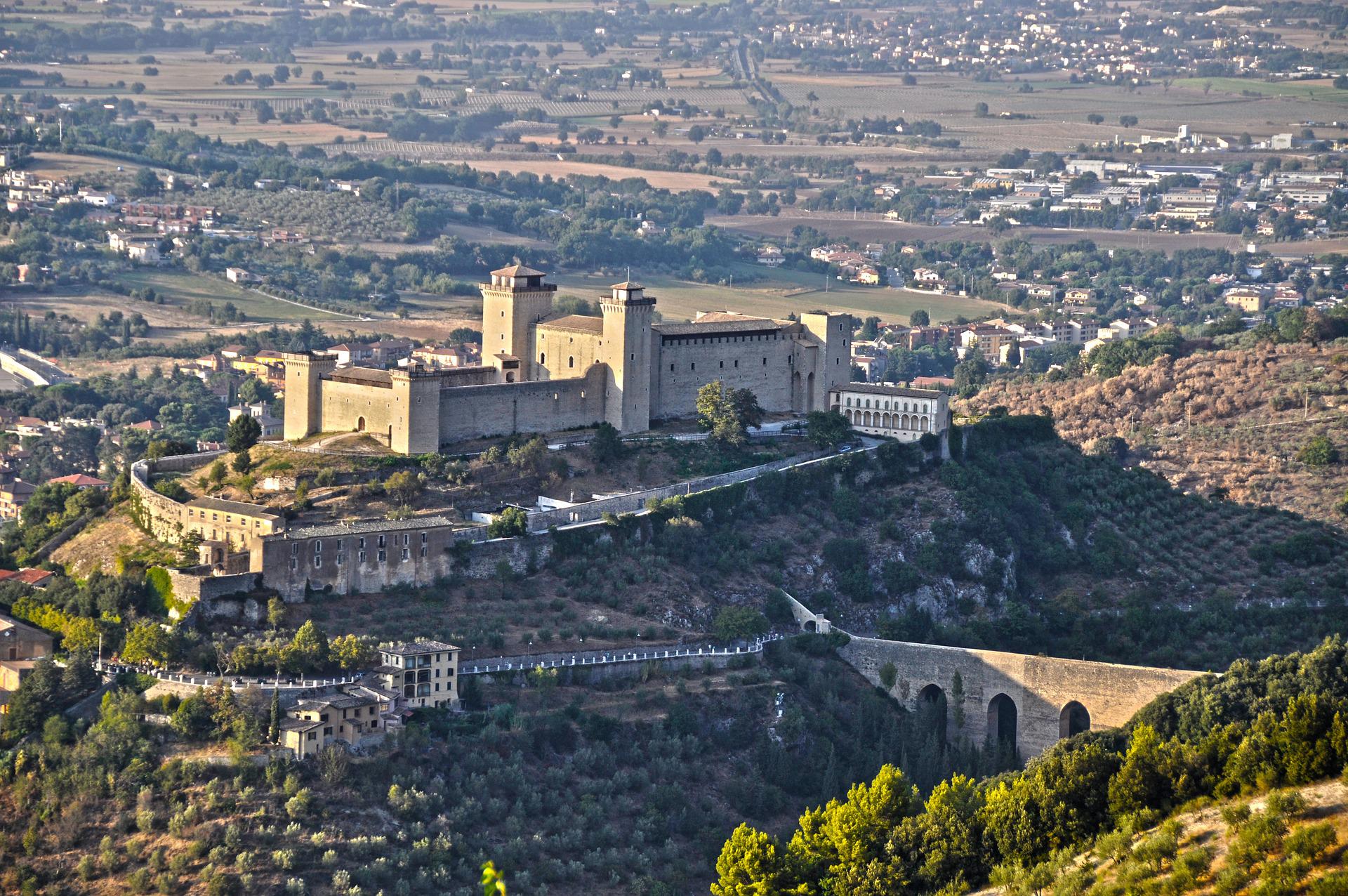 Spoleto Umbria: città di Spoleto Umbria: città di Spoleto alberghi ed ...