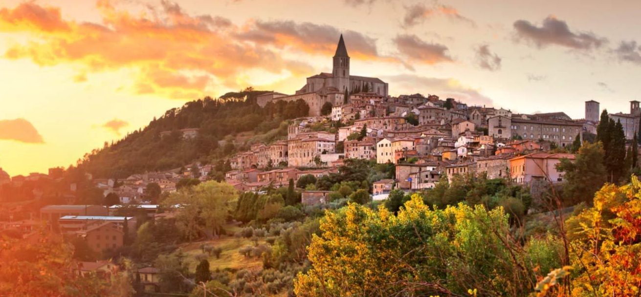 Todi Umbria: città di Todi Umbria: città di Todi alberghi ed ...